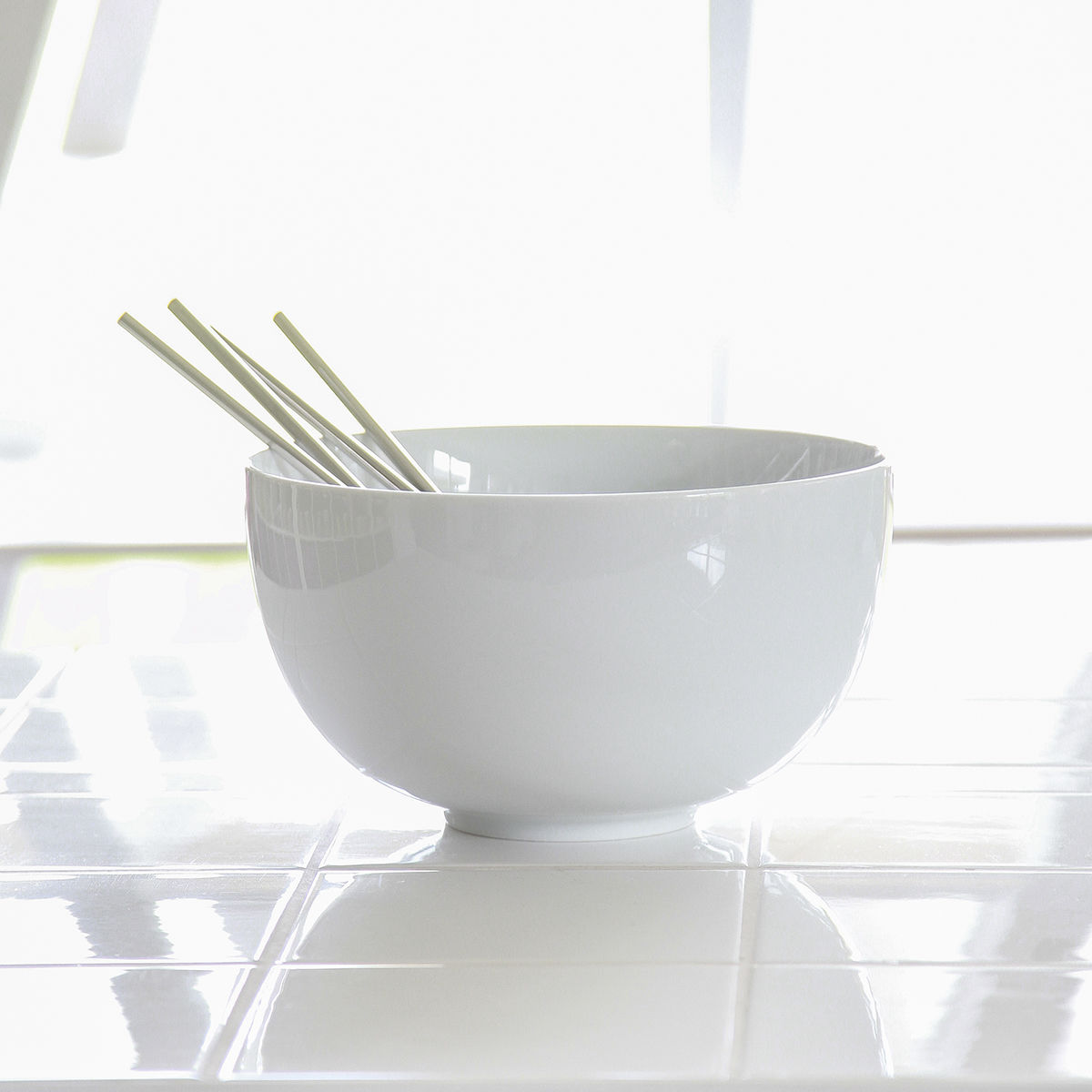 Saladier design rond en porcelaine blanche 23cm - BELLO - Bruno Evrard