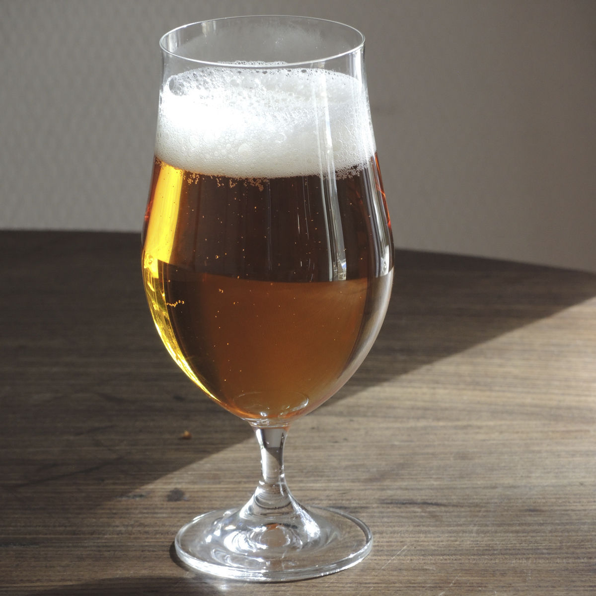 Verre à Bière Design sur Pied - 39CL - Verrerie Chic - Bruno Evrard